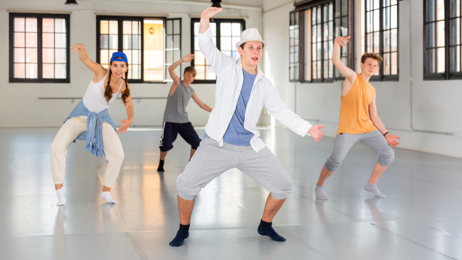 How to a Hip Hop Dance Routine: Step-by-Step Guide for Beginners ...